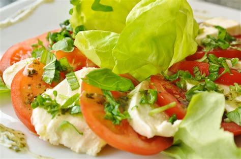 Premium Photo Caprese Salad