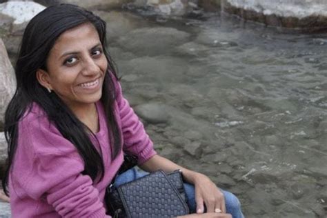 Maslows Hierarchy Of Needs Vs The Max Neef Model Of Human Scale