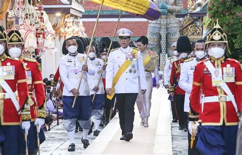 ในหลวง พระราชินี เสด็จฯ พระราชพิธีทรงบำเพ็ญพระราชกุศลวิสาขบูชา พุทธศักราช 2566 Thairemark