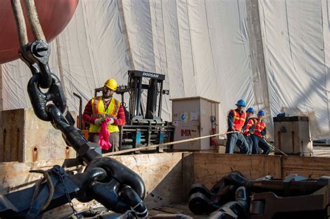 Dvids Images Uss Essex Conducts Anchor Chain Evolution [image 5 Of 7]
