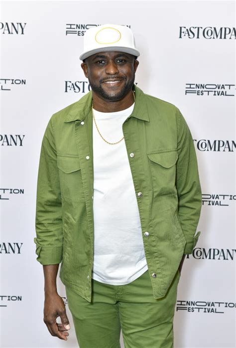 Wayne Brady Comes Out As Pansexual Bisexual — With An Open Mind