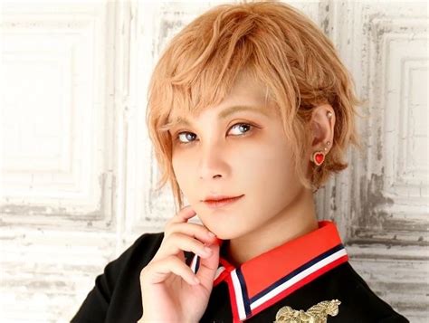 声優 ファイルーズあい『continue』表紙に登場 グラビア＆インタビュー掲載 Kai You