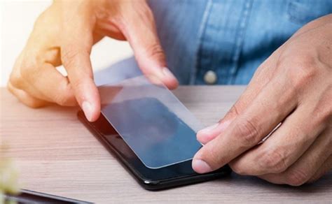 Merk Tempered Glass Terbaik Dan Murah Lengkap Dengan Harganya