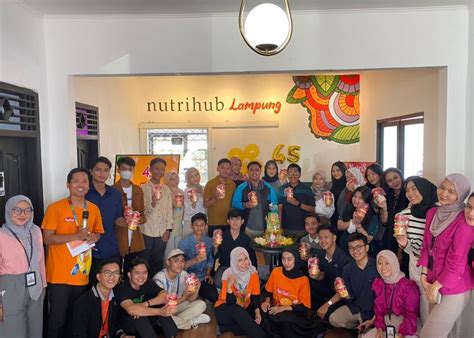 Dalam Rangkahut Ke 45 Nutrisari Hadirkan Kembali Kemasan Botol Kaca