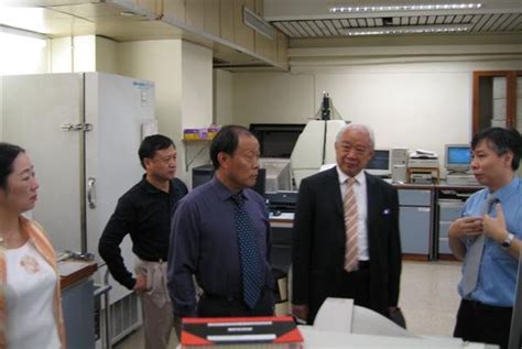 Visit Huazhong Agricultural University State Key Laboratory Of