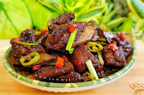 Sweet And Spicy Pork Ribs Yummy Kitchen