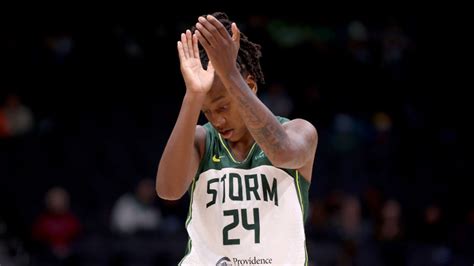 Wings Secure No 4 Seed With Win Over Storm As Loyd Sets Record