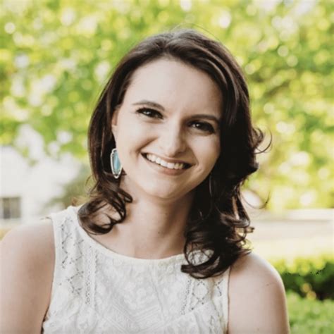 Austin Therapist Specializing In Neurodiversity Emily Pearce