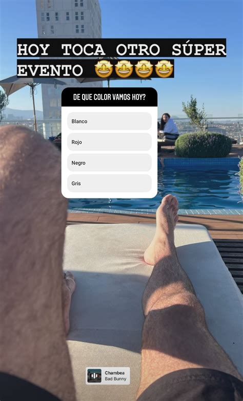 Javier Dulzaidess Feet