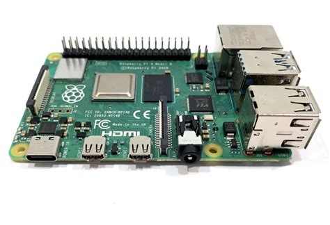 Mikrokomputer Raspberry Pi 4 Model B Komputery Loombardpl