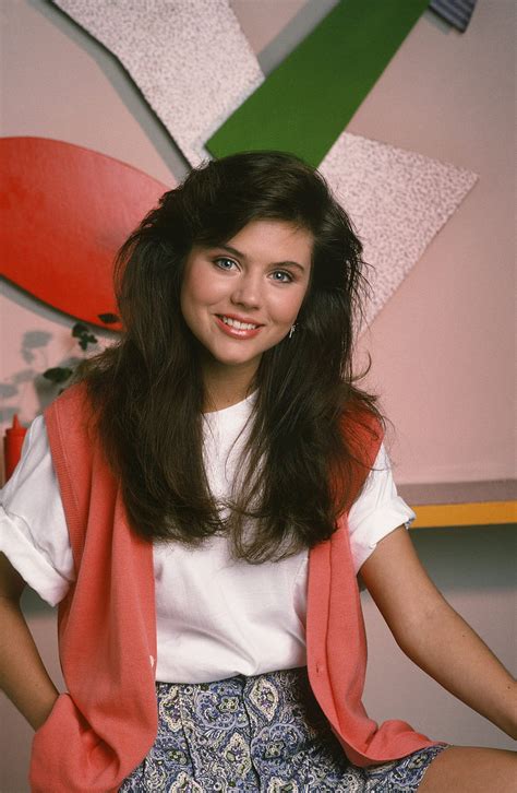 Kelly Kapowski Hairstyle