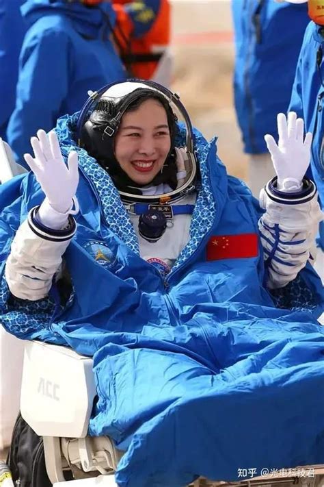 载人航天30年，我国女航天员却只有3位，选拔到底有多难？ 知乎