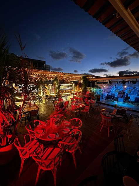 ‎קפה לנדוור איילנד קפה לנדוור איילנד נתניה כשר למהדרין