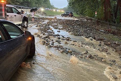 Tormenta Arroja Lluvia De 2 Meses En 2 Días Causando Inundaciones En