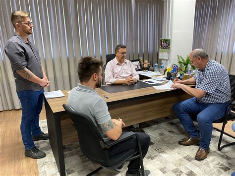 Piso salarial de professores da Rede Municipal de Presidente Getúlio é