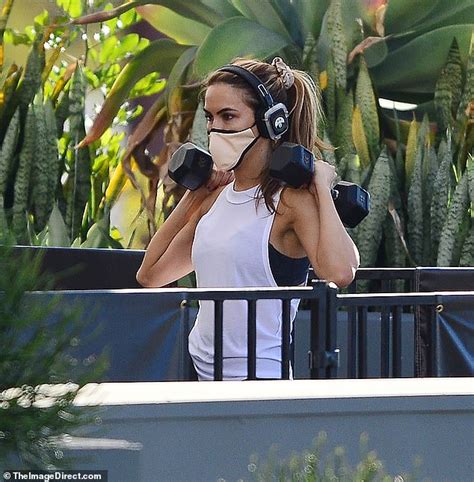 Chrishell Stause Gets Sweet Kiss On Head From New Dwts Pro Beau Keo Motsepe As They Leave La Gym