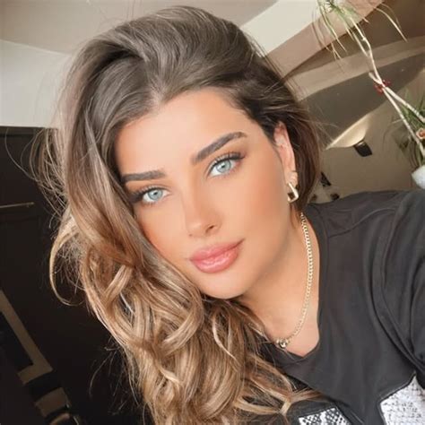 Natalie Rantissi Natalierantissiofficial • Threads Say More