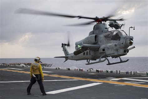 Bell Ah 1z Viper Attack Helicopter In Action Hd Military Aircraft