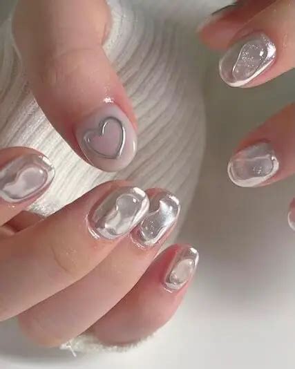 Metallic Nail แกลเลอรีที่โพสต์โดย Mudmeemakeup Lemon8