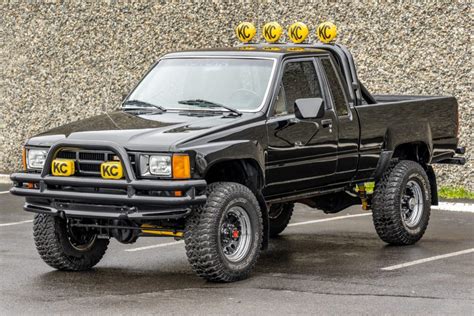 Toyota 1985 Pickup