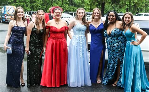 Ewing High School Prom 2022 Photos