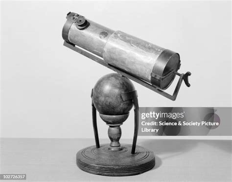 Newtonian Reflecting Telescope Photos And Premium High Res Pictures