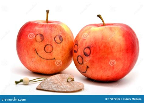 Рука больного держит ложку с медом Стоковое Фото изображение насчитывающей лихорадка жара