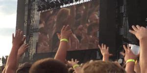 Concert Flashers Porn Videos