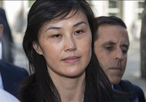 전 뉴욕주 주지사 비서 중국계 린다 쑨 뇌물 등 혐의 기소