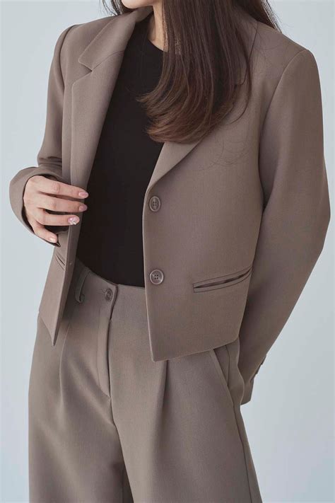 💗봄신상💗국내제작👍🏻 Made 세미 크롭 숏 정장 싱글 자켓 Ji28b1 빅사이즈 아우터 블레이저 정장 셋업 세트 블랙 베이지 그레이 하객 오피스 면접 룩 직진 당일