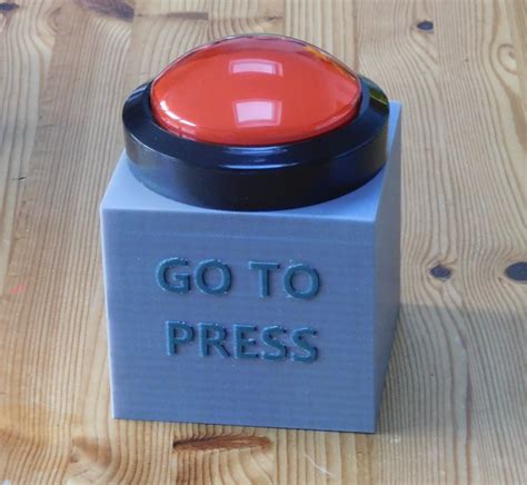Big Internet Connected Button Hackspace 77 Raspberry Pi