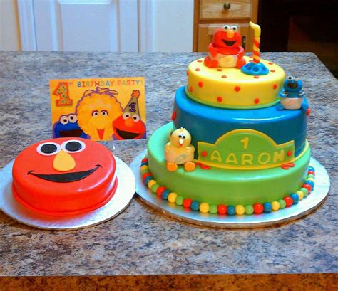 Sesame Street Theme Cake With Elmo Smash Cake CakeCentral