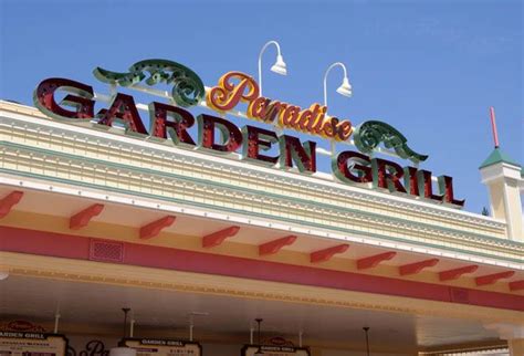 Disneylands Top 10 Casual And Quick Restaurants