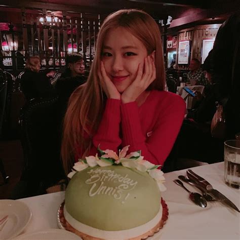 Blackpink Rose Rosie 罗婕女士 堆糖，美图壁纸兴趣社区
