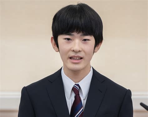 雅子さま 陛下とお互いの写真を撮り合われてご成婚31周年の“デート”アルバム 女性自身