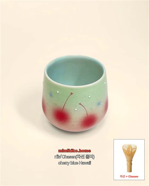 Odoc Magazine 오디오씨 매거진 아 아 아이스 말차의 계절이 돌아왔습니다🍵🧊 말차를 사랑한 나머지 냉장고에 말차 가루 쟁여두는 건 기본이고 온갖 다구茶具