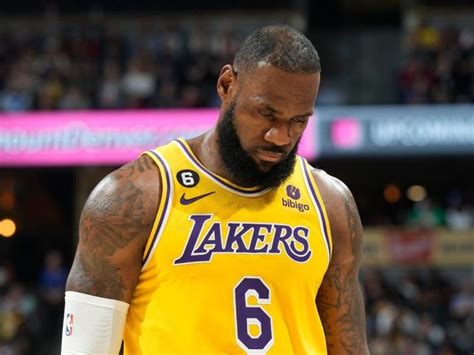 Dude So Washed Now Kinda Sad Man Father Time Finally Beats Lebron