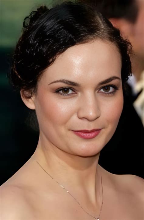Clive Owens Mysterious Wife Who Is Sarah Jane Fenton