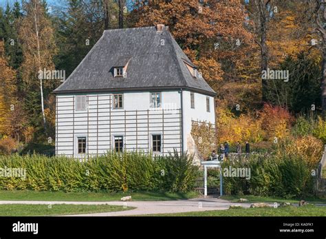 Goethes Gartenhaus Im Park Am Ilm Fotos Und Bildmaterial In Hoher
