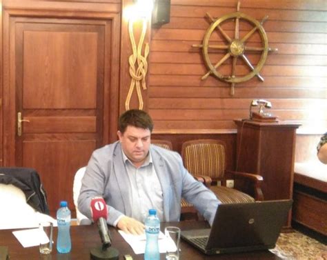 Депутатът Атанас Зафиров Нечисти ръце посягат към Военния санаториум в Поморие Новини от