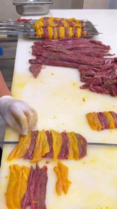 نحوه مرینت و سیخ کردن جوجه کباب بختیاری Youtube