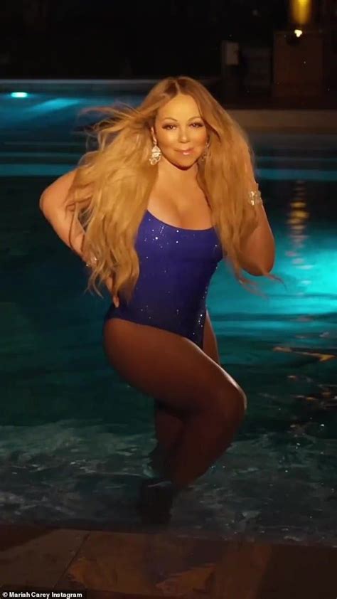 Pin By Kulin Raichura On Swimwear Mariah Carey Outfits Mariah Carey