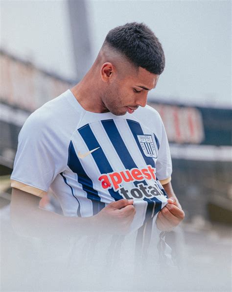 Alianza Lima Jhamir Darrigo Quiero Decirle Al Hincha Que Voy A Dar