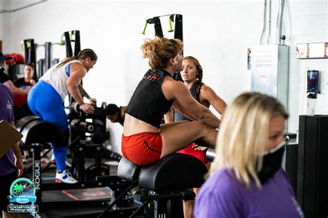 10 Jay Knickerbocker