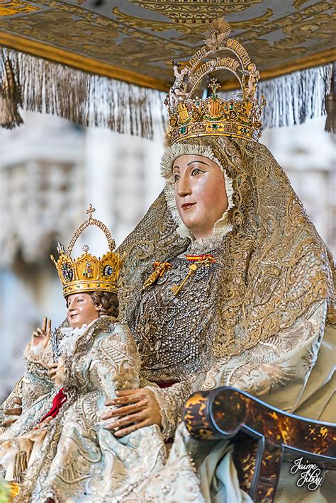 Procesión Extraordinaria Virgen De Los Reyes Sevilla 2021 6 De 37
