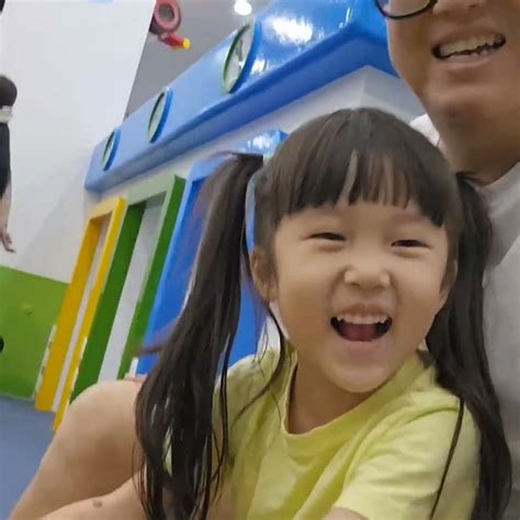 즐겁게 즐겁게 Youtube