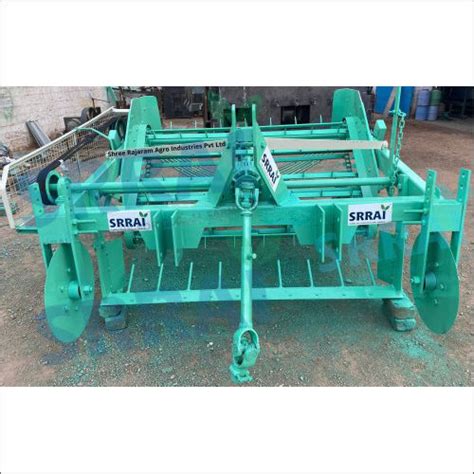 Groundnut Digger Cum Separator Machine At 10500000 Inr In Bikaner