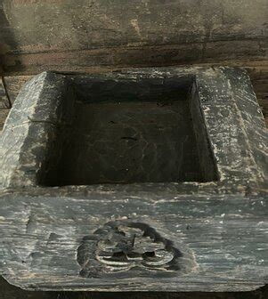 Houten Poer Met Houtsnijwerk Luksa C Stoere En Landelijke Stijl De Buitenkans