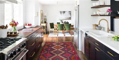 17 Gorgeous Galley Kitchen Ideas To Maximize Small Layouts