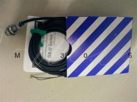 Sensor de proximidad inductivo cilíndrico SUNX GX 8MU CC 2 roscado de cable Entrale com